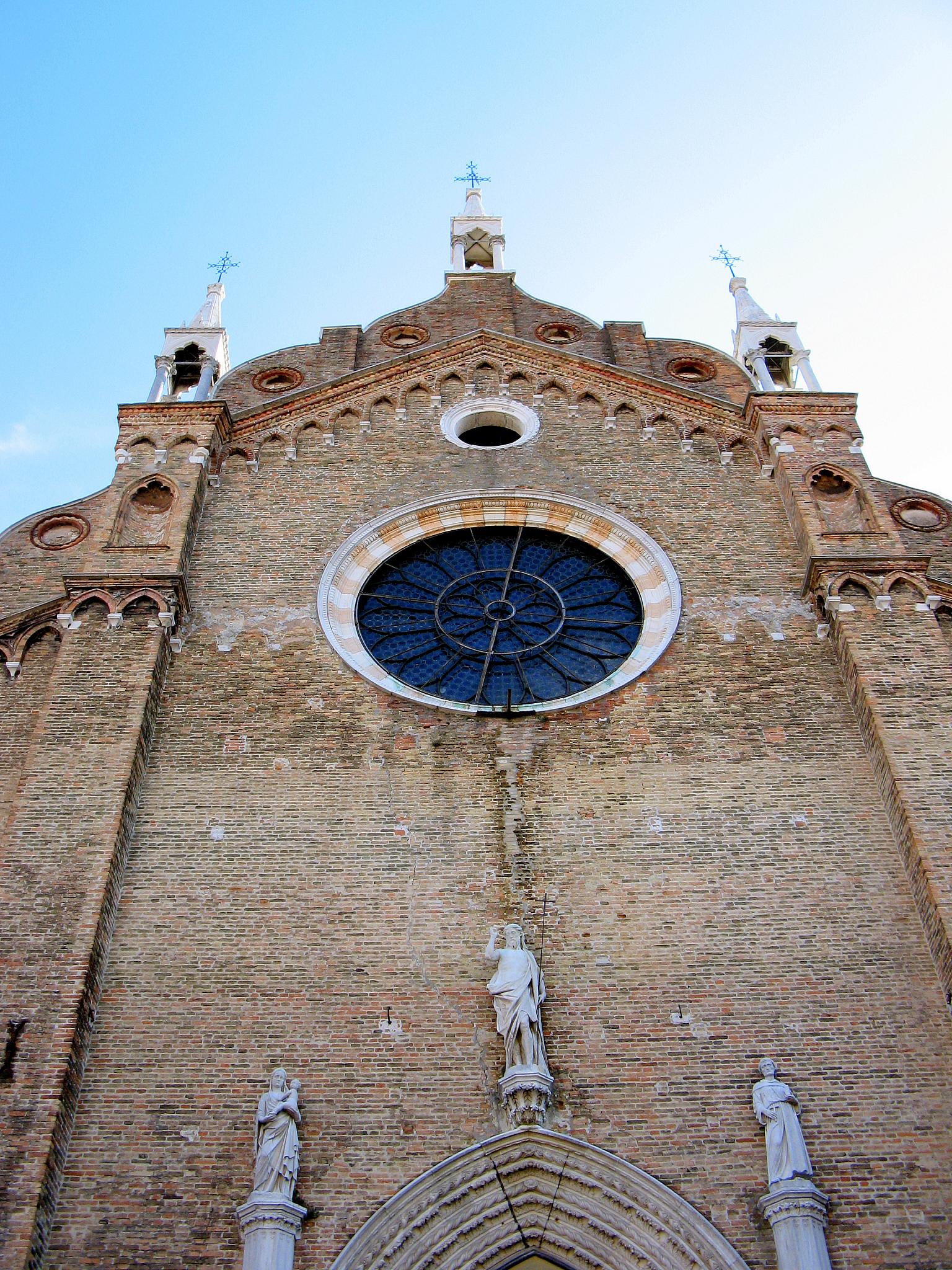 Santa Maria Gloriosa dei Frari | Venice tourism